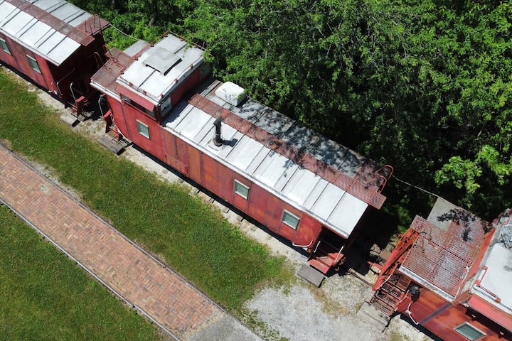 5★ Caboose Train ★ 3-in-1 ★ Fishing ★ 10min→🛩 - Wildlife Prairie Park