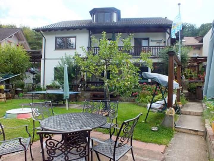 Ferienwohnung Haus Schipper Am Wald (Dg) - Mit Toller Aussicht (Haus Schipper Am Wald) - Lohr am Main