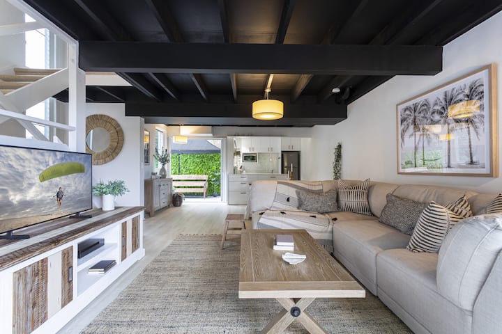 Beachside 2-bed House With Pool, Courtyard & Bbq - Noosa Heads