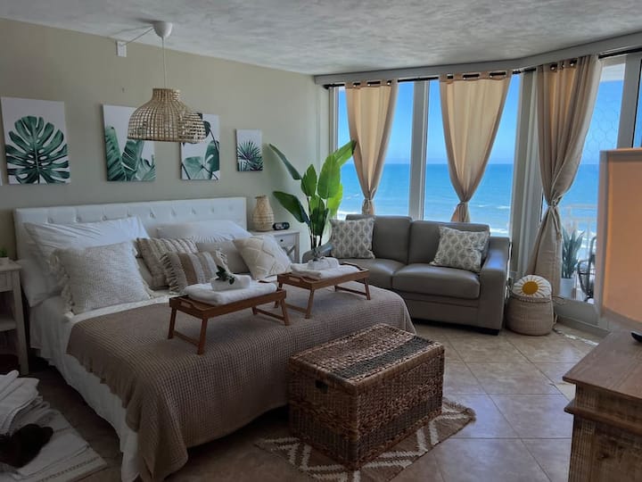 Beach Oasis 704. Sleeps 6 To 10 - Florida