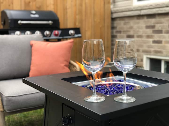3br Home: King Suite & Backyard-close To Wineries - Beamsville