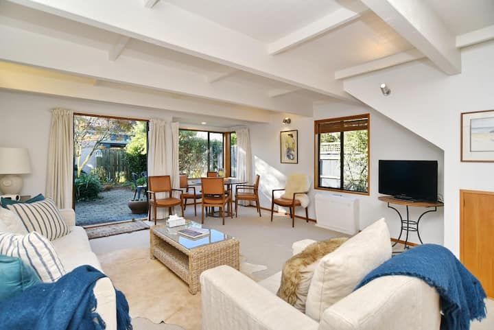 Bristol Street - 2 Bedroom Holiday Home In Merivale - Christchurch