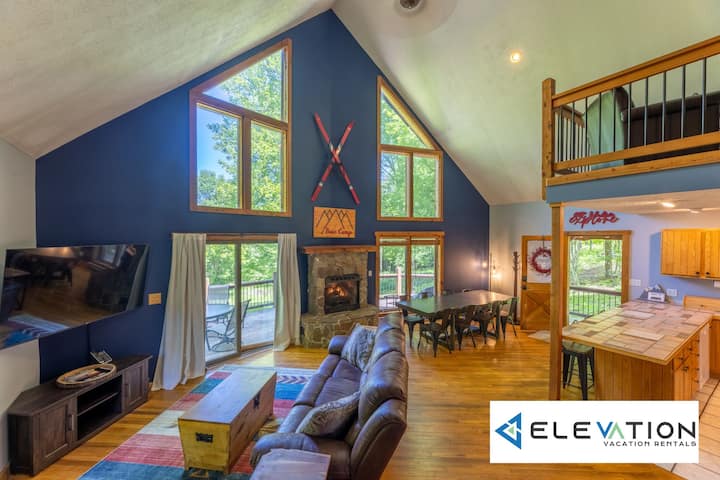 Base Camp - Updated Cabin, 15 Mins To Snowshoe! - Snowshoe Mountain Resort, WV