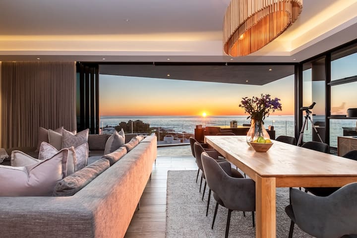 Lux Villa-200m From The Beach, Add Breakfast - Camps Bay