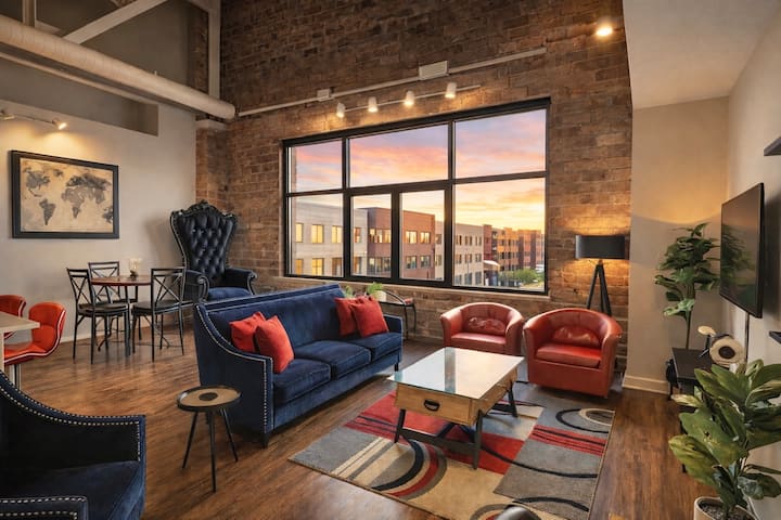 Getaway Downtown At The Loft! - Sandusky, OH