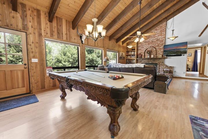 Mount Bearadise - Spacious 5 Bedrooms, Pool Table, Arcade Game, Bbq - Big Bear, CA