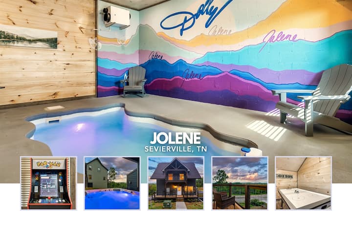 Prime Fall Escape •Indoor Pool • Tub, Views & Dogs - Sevierville, TN