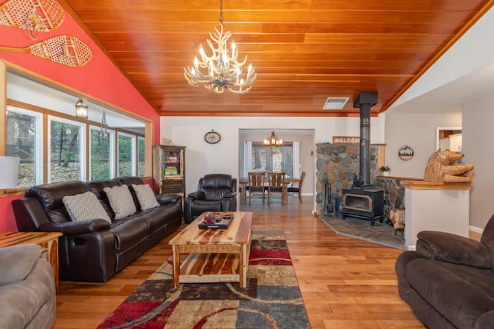 Our Silver Lining -Rec Room, A/c, Generator - Arnold, CA