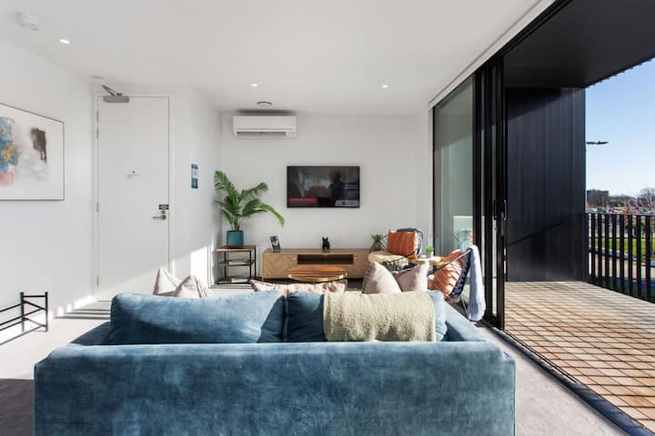 Cbd Location Sunny Warm Free Off Street Parking - Christchurch
