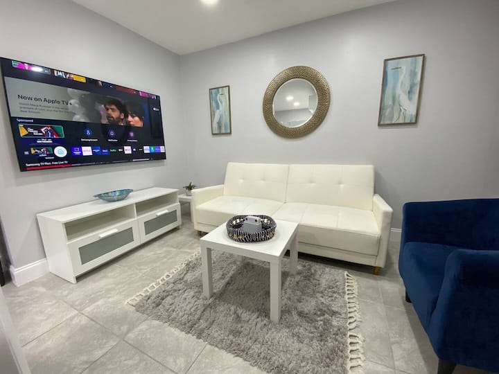 Anna’s Peaceful Mini Luxury Suite - Davie