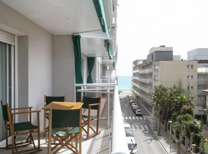 Cozy Apartment 50 Meters Beach - Costa Daurada