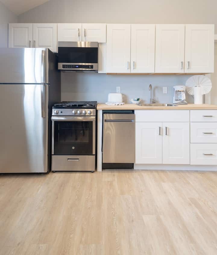 Montauk Private One Bedroom With Large Living Area - Montauk, NY