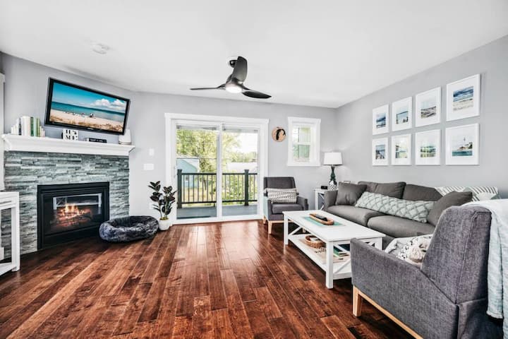 Lakescape:modern 3bd Townhome/downtown/wineries - Traverse City, MI