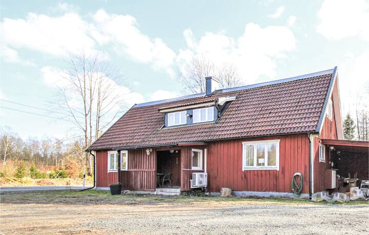 3 Bedroom Awesome Home In Västra Torup - Perstorp