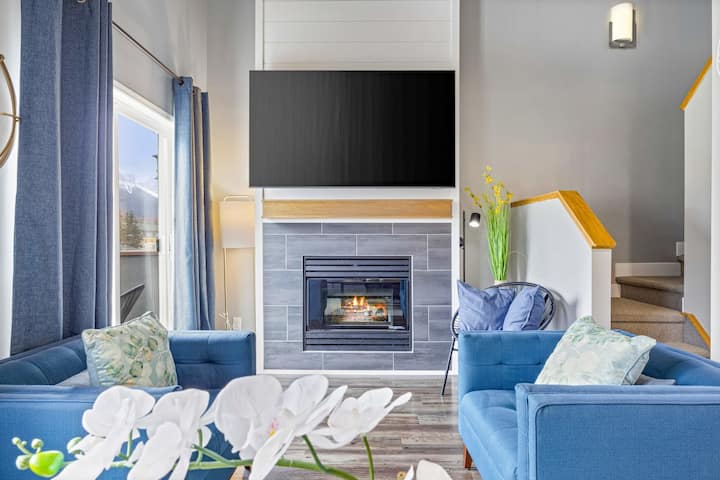 The Minerva Panorama Top View&luxury 3br 1.5bth - Canmore