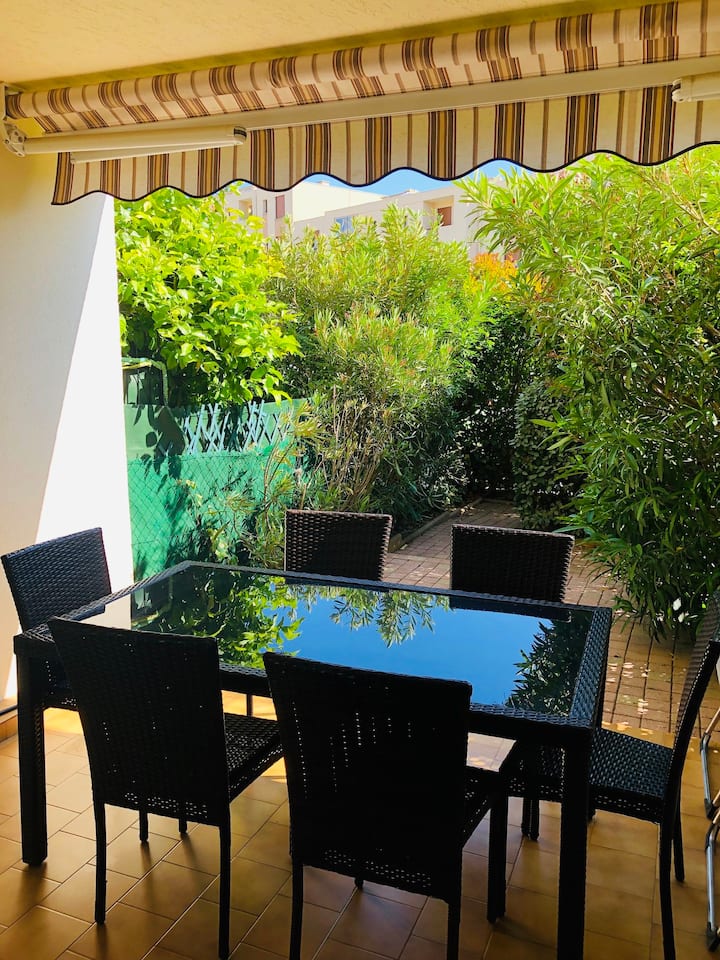 Appartement 2 Chambres, Terrasses, Parking - Sanary-sur-Mer