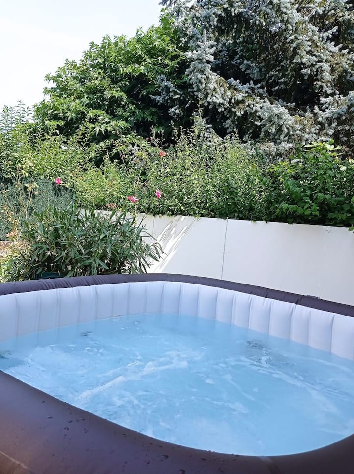 Maison 7 Couchages 10min à Pied Centre -3 Chambres - Corrèze