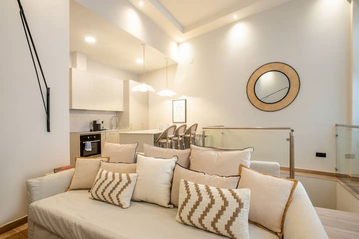 Chic & Bright Renovated 2bd+2bth Apt - Chamberi - Madrid