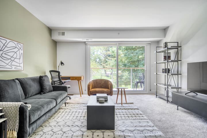 Blueground | Menlo Park, Pool, Gym, Nr 101, 280 - Palo Alto, CA