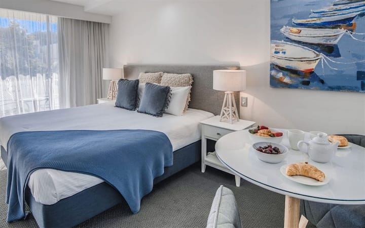 Hastings Street Studio - Noosaville