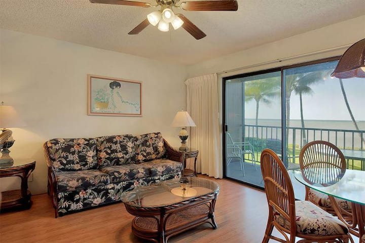Tropical Style W/of Lanai, Flat Screen, Wifi–#229 - Kaunakakai, HI