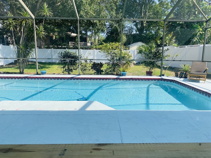 Short Drive To The Beach With Heated Pool - Holiday, FL