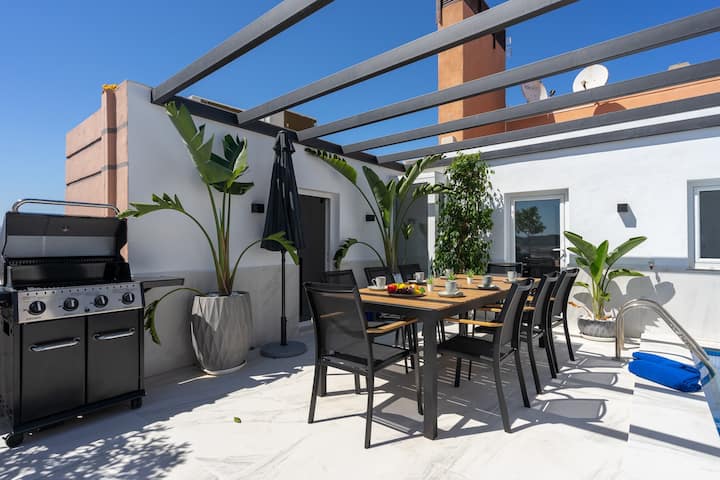 One Of A Kind Private Pool Penthouse First Line - Fuengirola