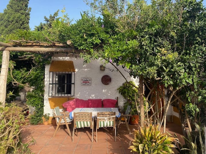 Chalet Avec Jardin Fleuri à Zahora - Los Caños de Meca