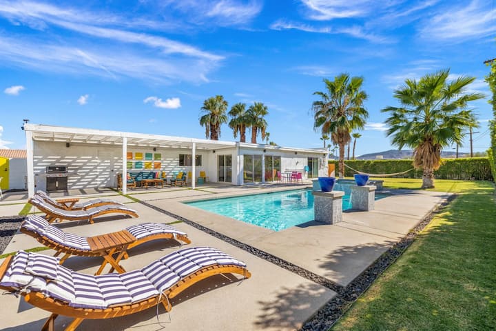 Azul Desert Escape- Retro Styled Home Pool&hot Tub - Palm Springs, CA