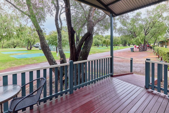 One Bedroom Cabin (Sleeps 2) - Dunsborough