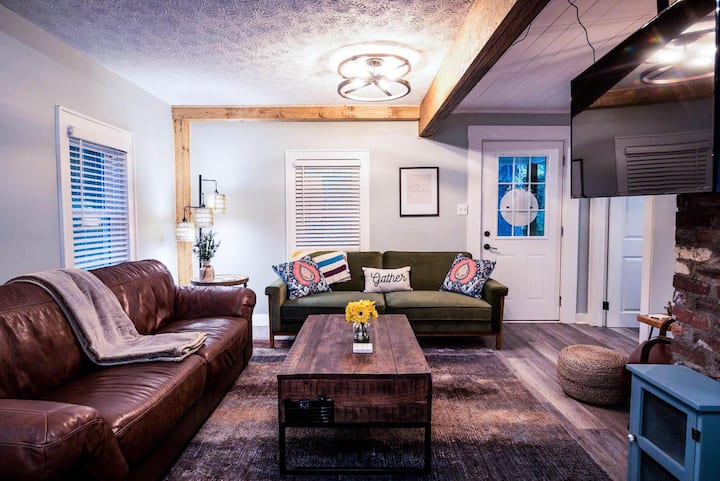 Brown County Cottage - Nashville, IN