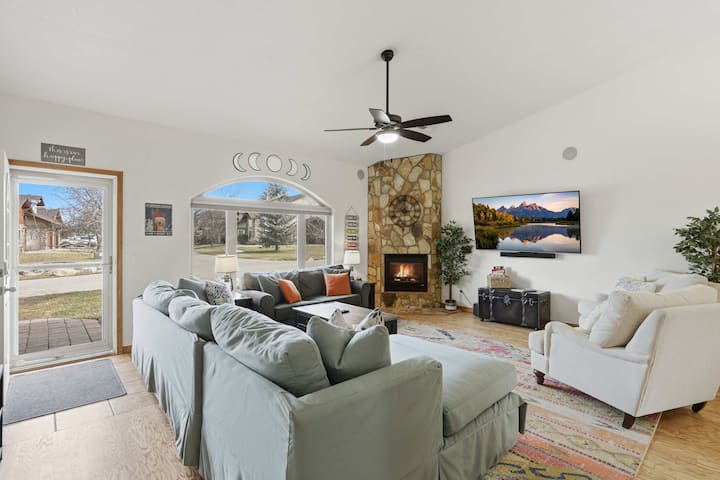 No Stairs | Pet-friendly Stay | Walk To Lakes - パゴサ・スプリングス, CO