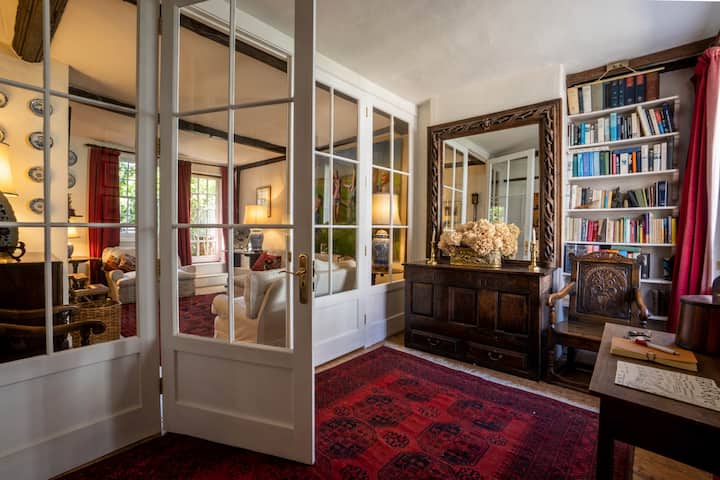 Charming Tilling Suite Overlooking Mermaid Street - Winchelsea