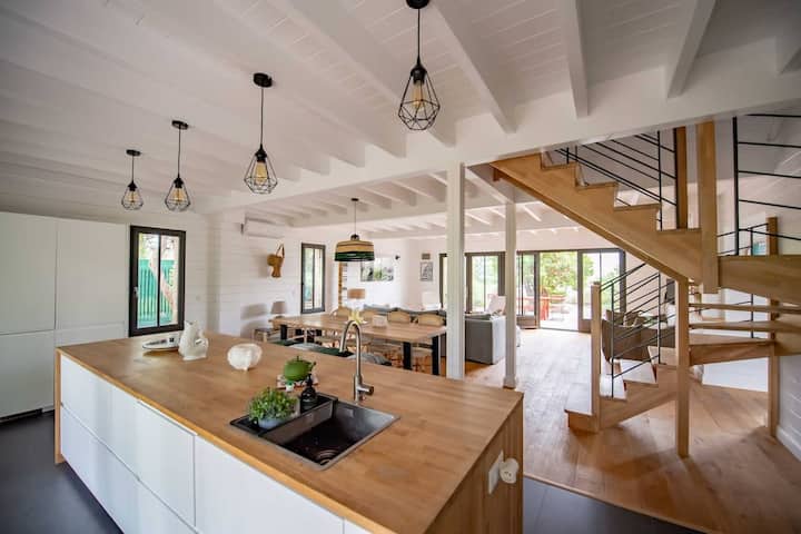 Villa Réservoirs à Piraillan Pour 10 - Lège-Cap-Ferret