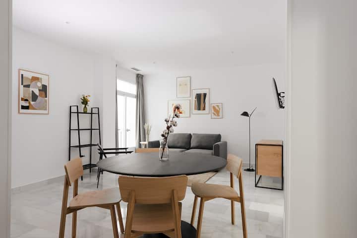 Sonder Santa Ana | One-bedroom Apartment - Madrid