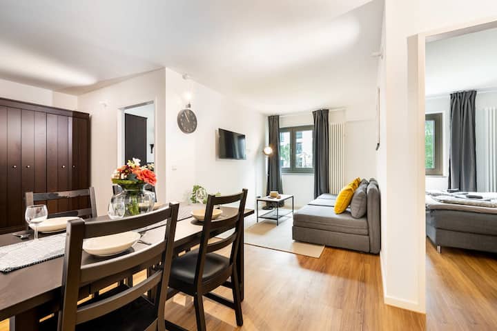 Urban Apartment With 2 Bedrooms - Unterhaching