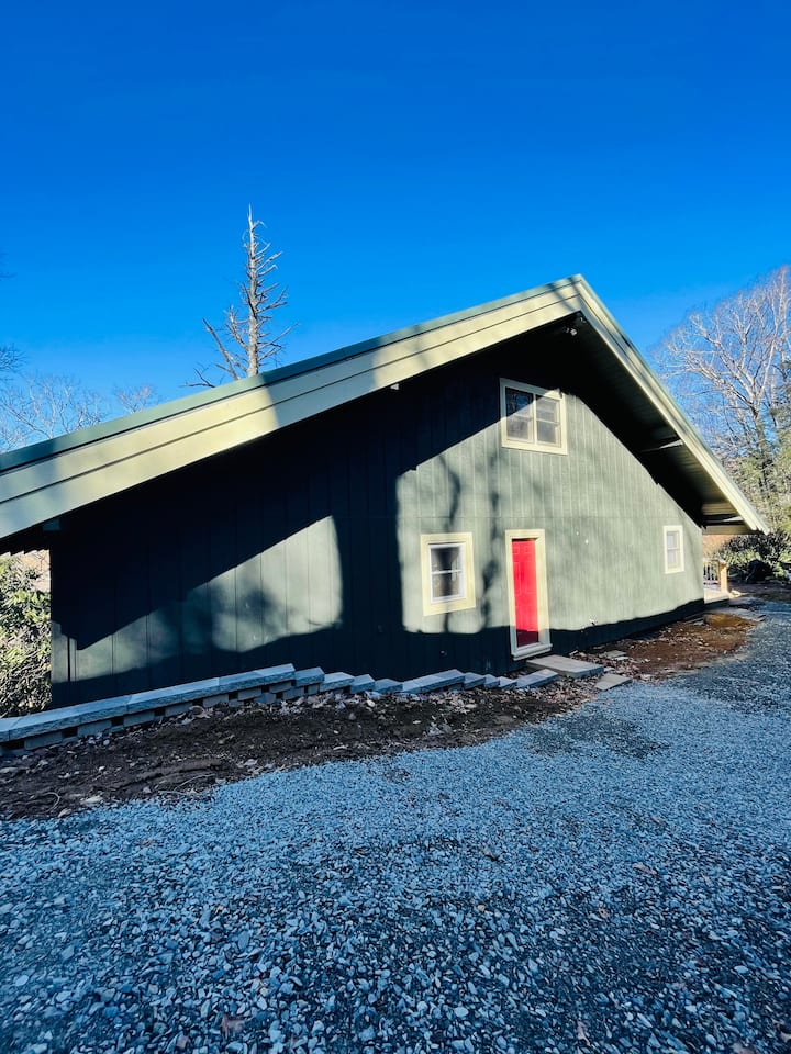 150 Ed Perry Lane - Banner Elk, NC