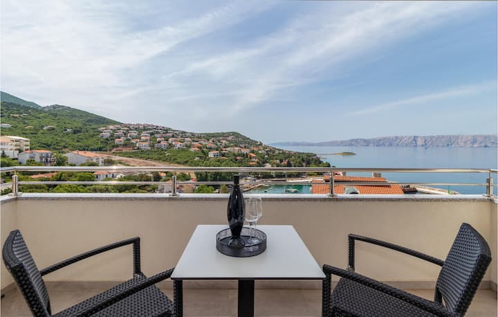 Cozy Apartment In Klenovica With Wifi - Klenovica