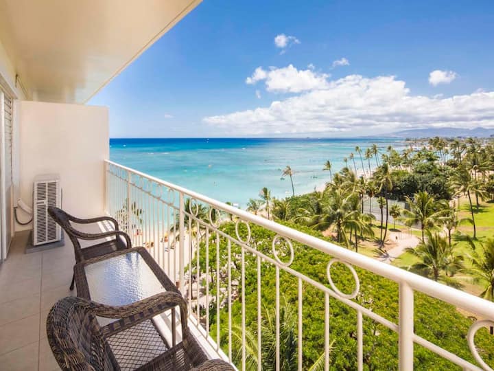 Castle Waikiki Shore - 8th-floor Ocean Views - Kailua