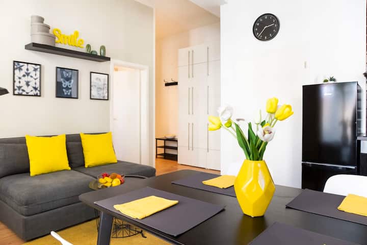 Modern Apartment In Berlin Charlottenburg For Up T - Berlin