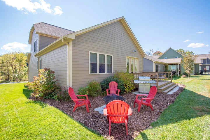 One Mile To Downtown West Jefferson And Four Tvs - West Jefferson, NC