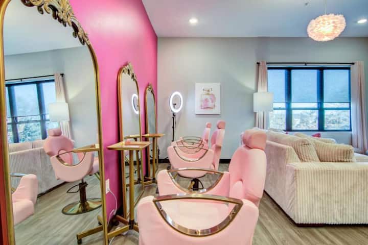 The Fairway - Bridal Suite, 2 Bed 2 Bath - Altoona, WI