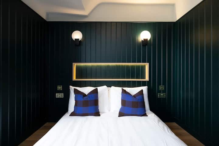 New Town Superior Studio - 2nd Floor - Edinburgh