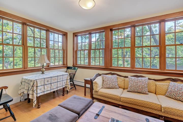 Historic Riverside Home With Sauna & Covered Porch - Woodstock, VT