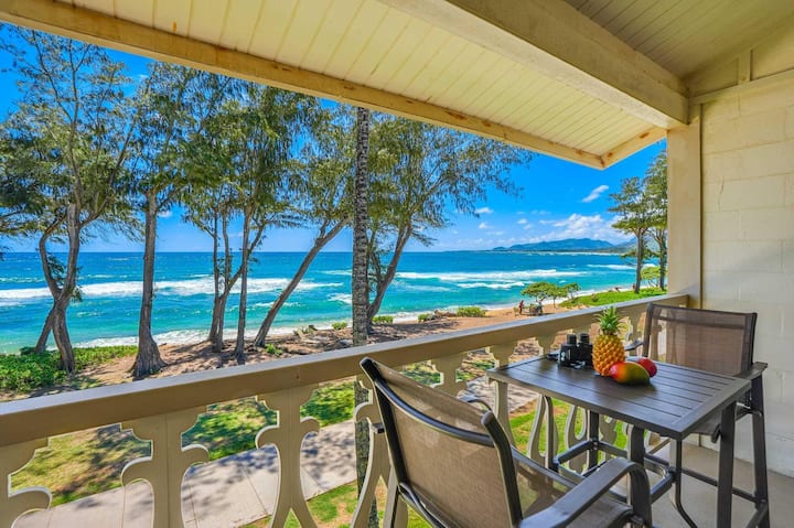 Islander On The Beach 328 Oceanfront Studio - Kauai, HI