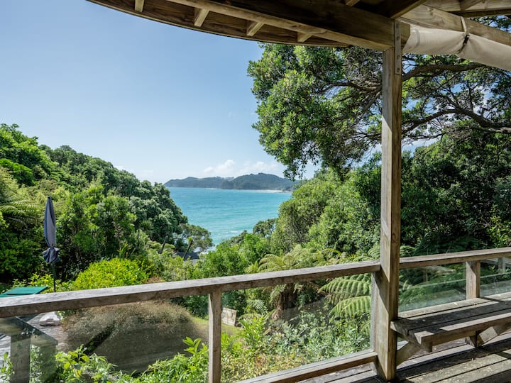 Langs Hideaway - Langs Beach Holiday Home - Waipu