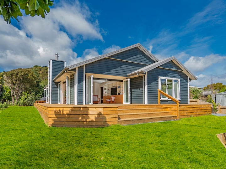 Hot Water Bach - Hot Water Beach Holiday Home - Bay of Plenty