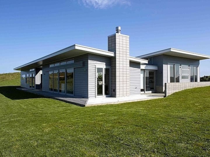 The Perfect Degree - Sandy Bay Holiday Home - Hikurangi
