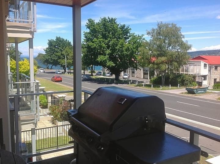 Taupo Vista - Taupo Apartment - Lake Taupo