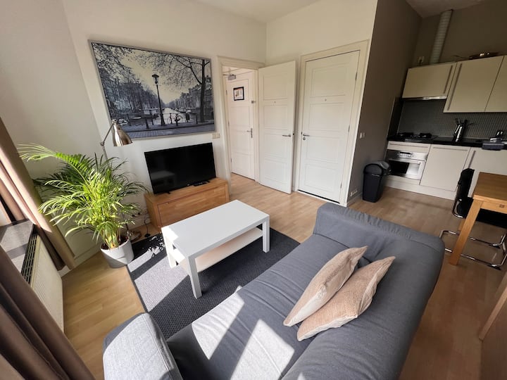 Amsterdam Vacation Rentals | House and Apartment Rentals | Airbnb